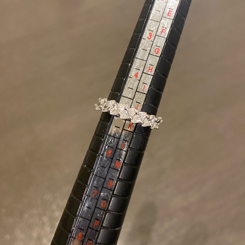 925 Sterling Silver Diamond Ring - Gem